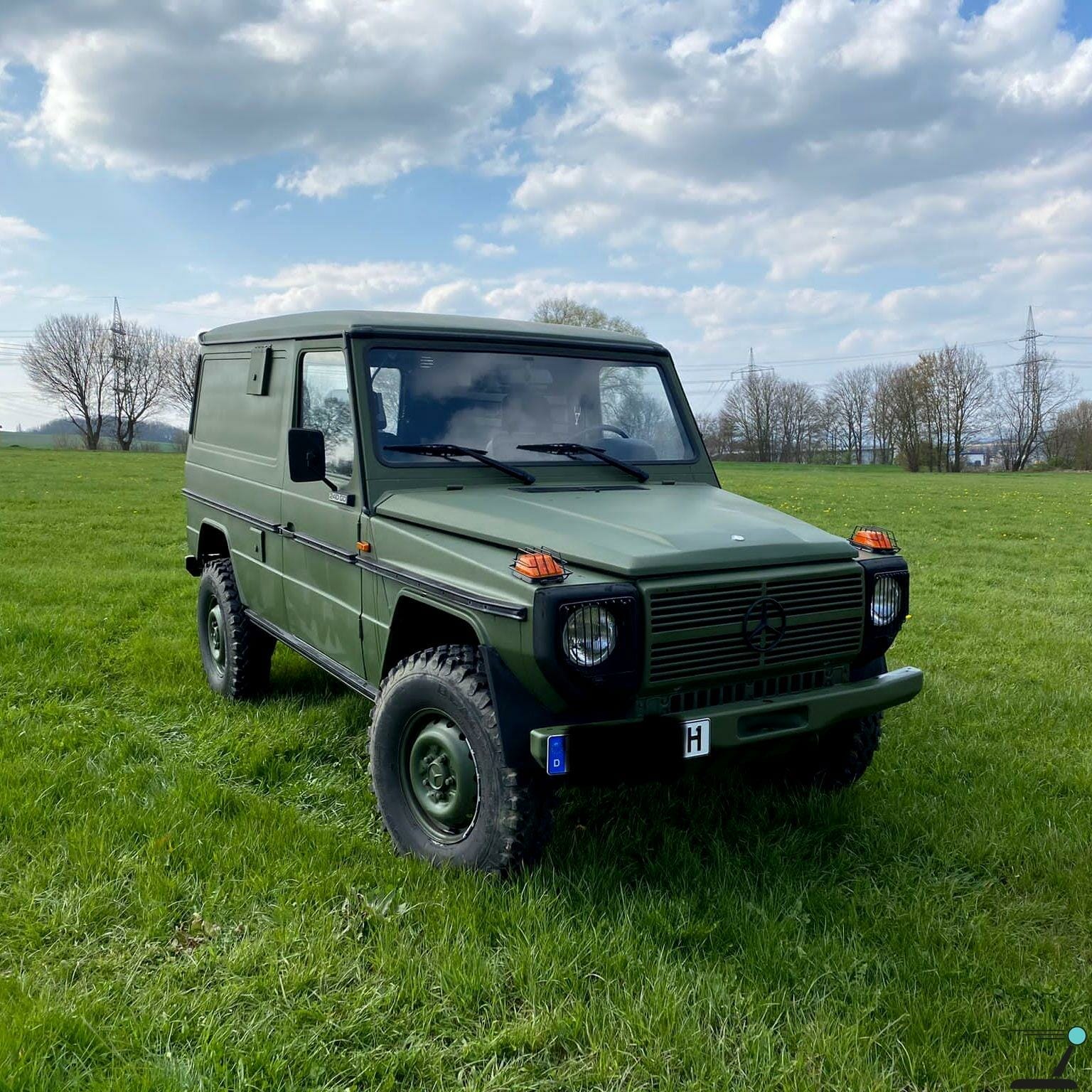 Mercedes Benz 240 GD W460