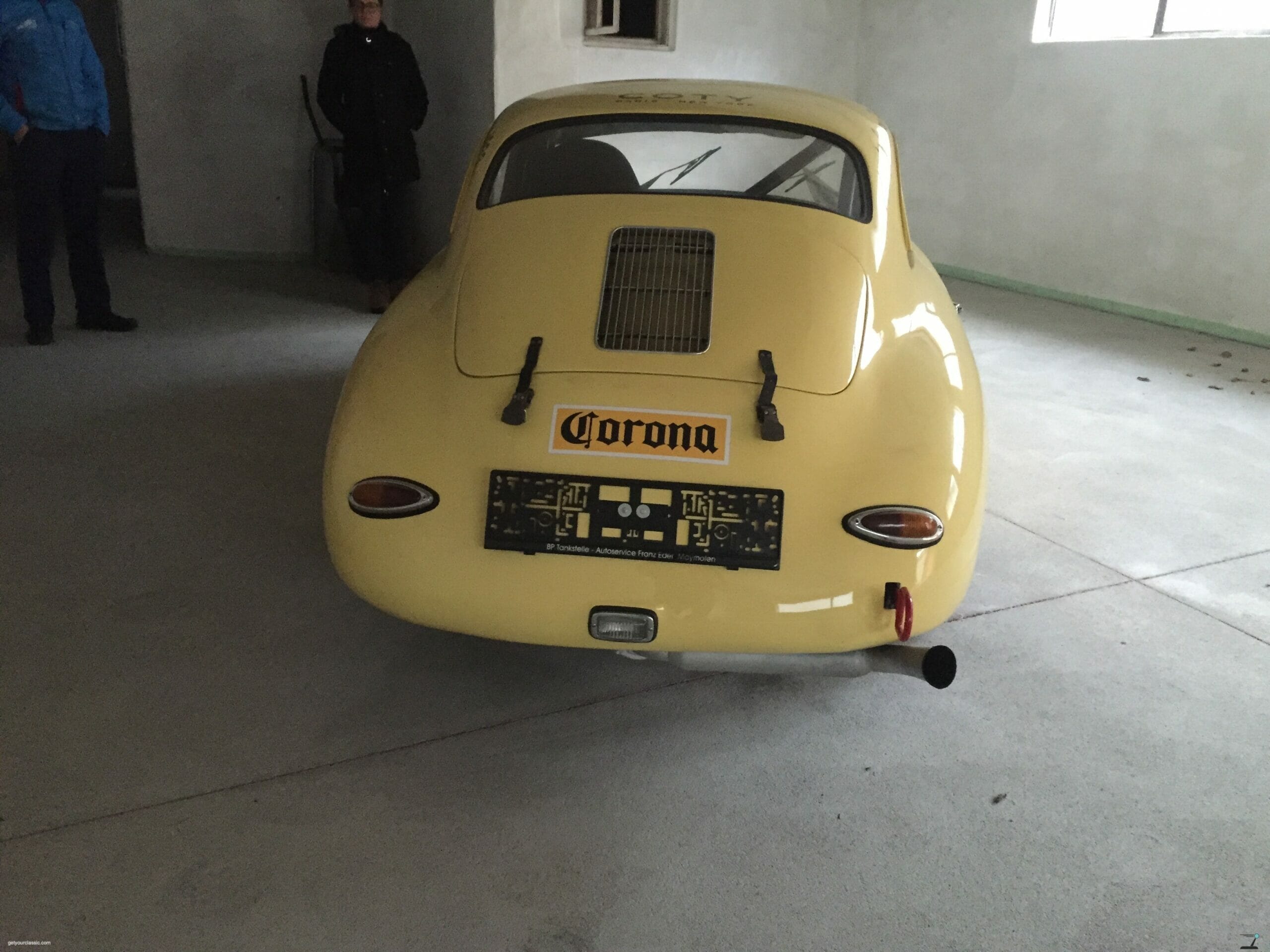 Porsche 356 Race Car - start your engine